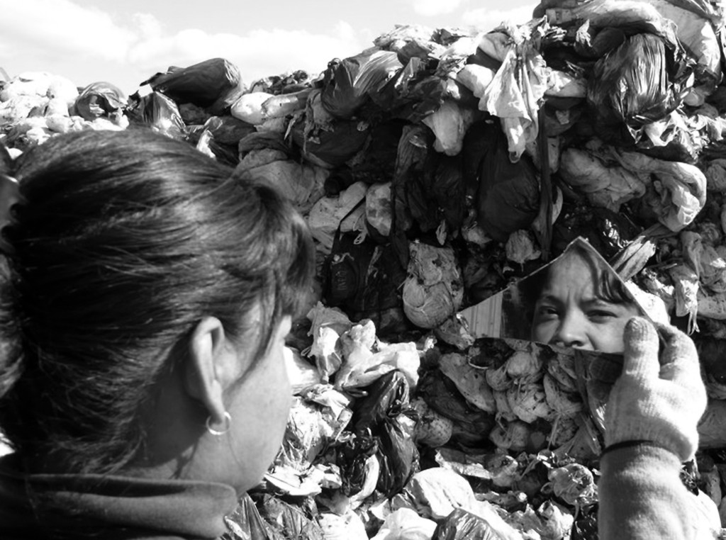 Lucha en el basural. Las condiciones laborales de los cirujas del ...